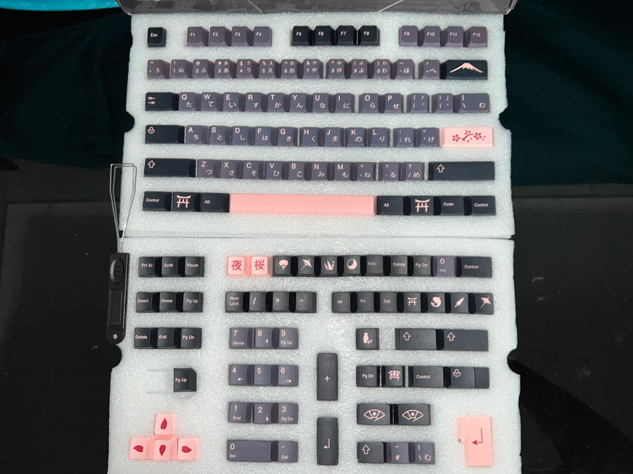 GMK Night Sakura Keycaps – SSJ Store